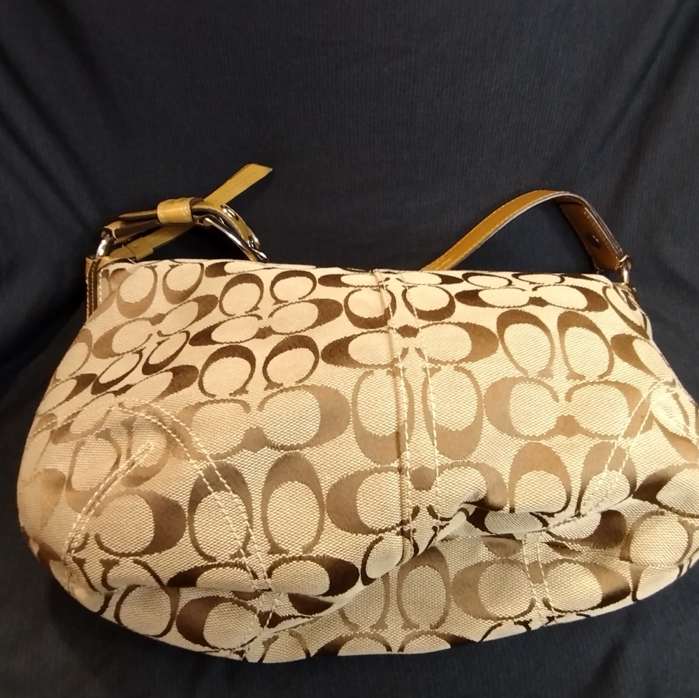 Coach Hobo Tan Signature Shoulder Bag - Gem